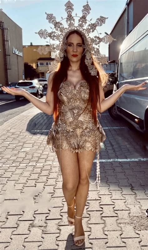 Simone Simons Porn Pictures Xxx Photos Sex Images 3900848 Pictoa