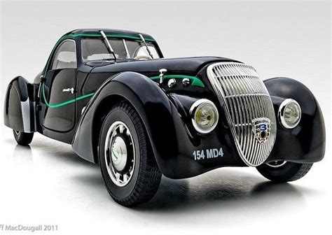 16 Cars Of The 30s That Still Look Awesome Today Classic Cars