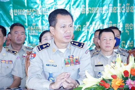 ស្នងការនគរបាលខេត្តកណ្ដាល ប្រារព្ធពិធីអបអរសាទរទិវាសិទ្ធិនារីអន្តរជាតិ ៨