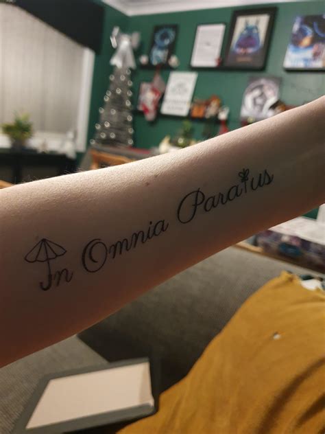 Feels Like This Would Be Appreciated Here 🙂 Rgilmoregirls