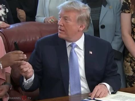 Donald Trump Firm Una Ley Dirigida A Combatir El Tr Fico Sexual Infobae