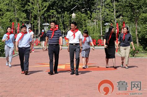 临沂市少工委副主任刘旭东一行到临沂滨河实验学校调研指导工作情况