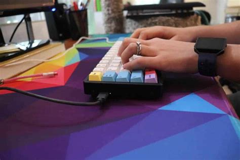 Flat Vs Angled Keyboard For Typing Switch And Click