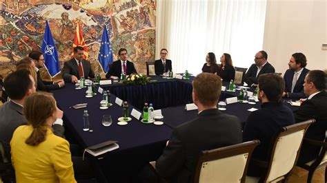 Пендаровски прими претставници на Американската стопанска комора во Македонија