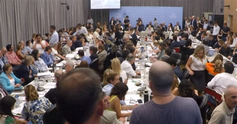 Ley Ómnibus La Oposición Busca Sacar Dictamen En El Plenario Y No En