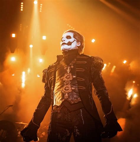 GHOST 𝐈𝐍 𝟒𝐊 on Twitter: "papa emeritus iv is so beautiful 🤩"
