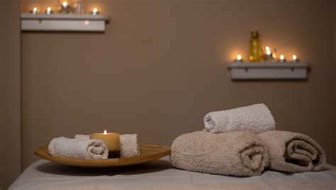 Creative Stylish Salon Name Ideas For Your New Business In