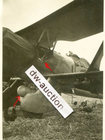 FalkeEins - the Luftwaffe blog: Henschel Hs 123 LG 2 auf Feldflugplatz ...