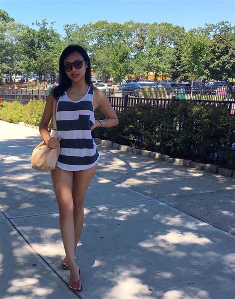 My Girl Bottomless Right Before Splish Splash Scrolller