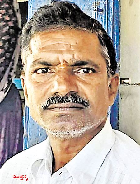 తిరగబడిన ట్రాక్టర్‌ ఇంజిన్‌ డ్రైవర్‌ దుర్మరణం General