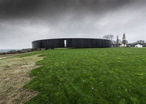 Philippe Prosts Elliptical Concrete Memorial Marks The Ww1 Centenary