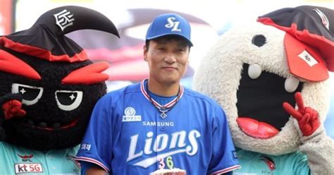 이승엽 은퇴투어 Kt의 선물은 기념 현판·인두화·액자종합