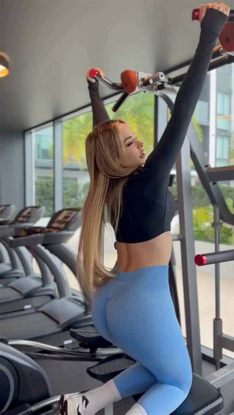 75 Idées De Amara Maple En 2025 Femme Belle Femme Femmes Exotiques