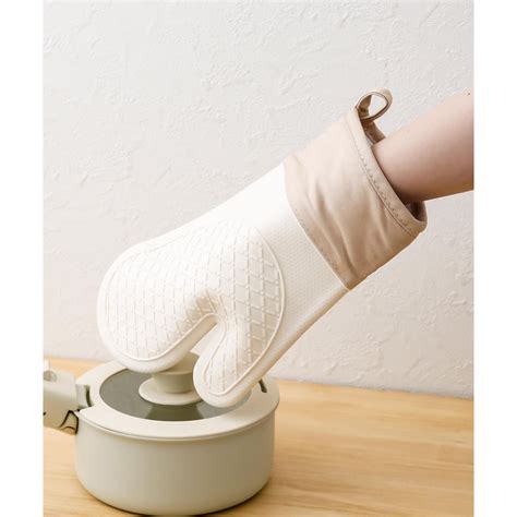 ︎台灣現貨 快速出貨 ︎ 日本連線 日本代購 3coins 矽膠隔熱手套 蝦皮購物