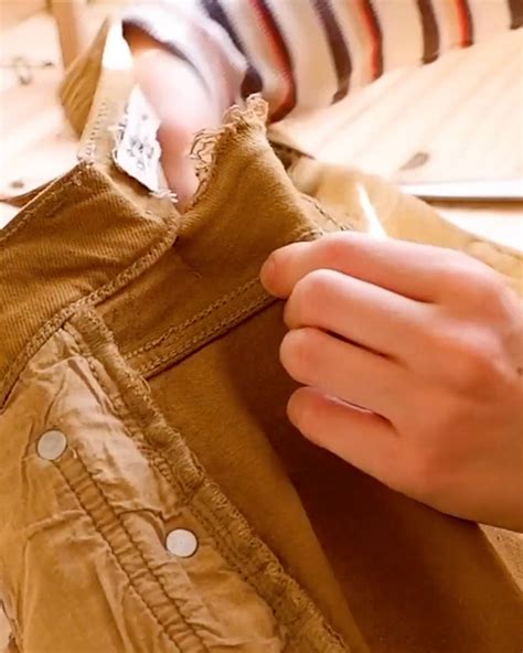 How To Take In The Waist Of Jeans Off The Cuff Levis