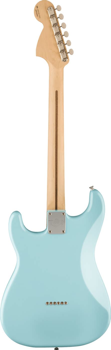Fender Tom Delonge Stratocaster Daphne Blue