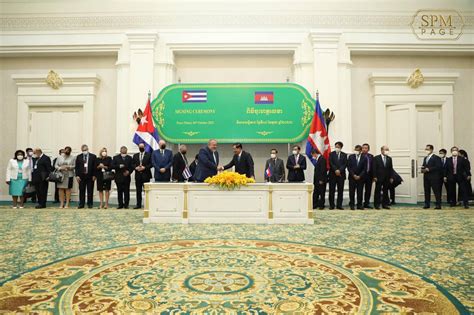 សម្ដេចតេជោ ហ៊ុន សែន និងនាយករដ្ឋមន្ត្រី នៃប្រទេសគុយបា