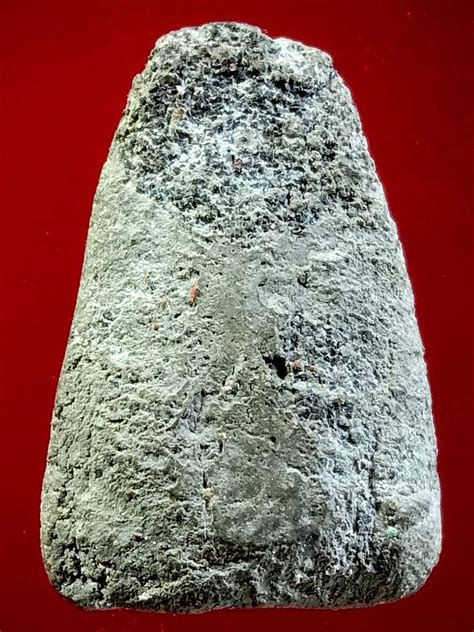 หลวงพ่อโอภา สี วัดประสาทฯ พิมพ์ เล็ก ปี2506 เนื้อเทา ผสมผงสมเด็จบางขุนพรหมและดินว่านกากยายักษ์