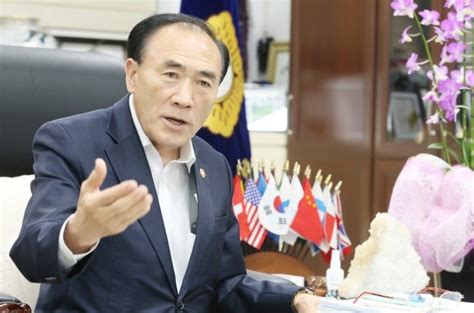 시사프리신문 성북구의회 1주년 기념 임태근 의장 인터뷰