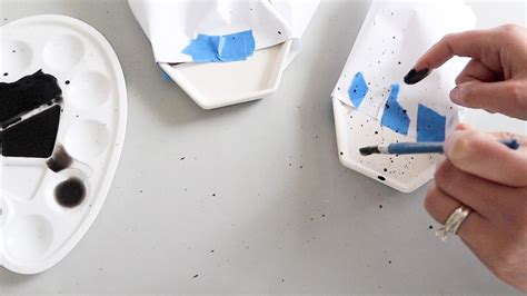 Budget Friendly Splatter Paint Dining Table Decor Artsycupcake