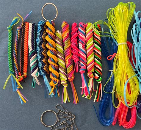 Scoobies String Spiral Twist Stitch Scoubidou Colorful Handmade