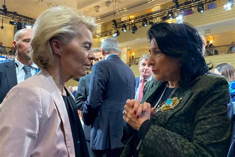 საქართველოს პრეზიდენტი ურსულა ფონ დერ ლაიენს შეხვდა Metronome Ge