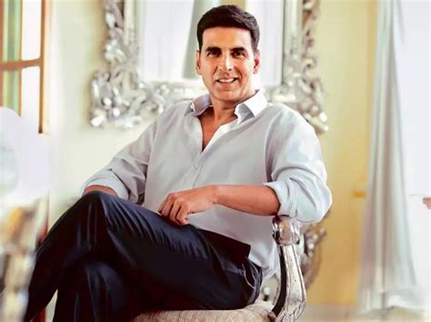 Not Many Know Akshay Kumar Made A Racist Joke About Shantipriya
