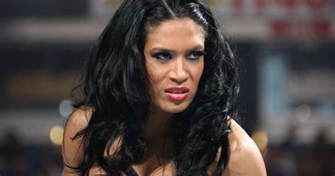 Former Wwe Diva Melina Reveals Having Contemplated Suicide While With The Company