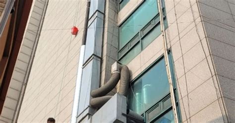 급하게 알아봐서 한건데 빠른설치 친절하게 설명해주시고 알려주십니다~~너무 깔끔하게 잘됐어요 숨고 숨은고수