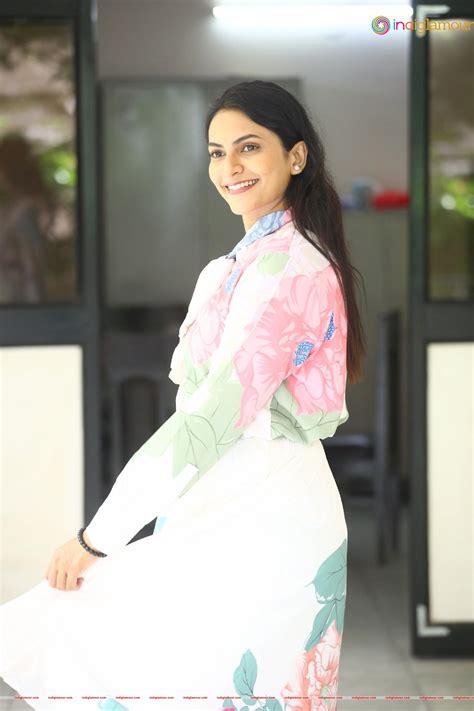 Swetha Varma Actress Hd Photos Images Pics And Stills