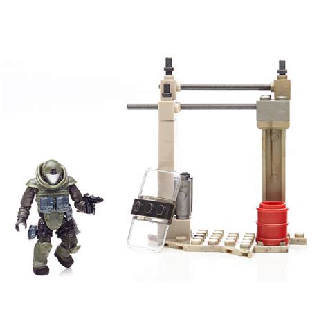 Mega Bloks Call Of Duty Tactical Juggernaut Figure Not Mint