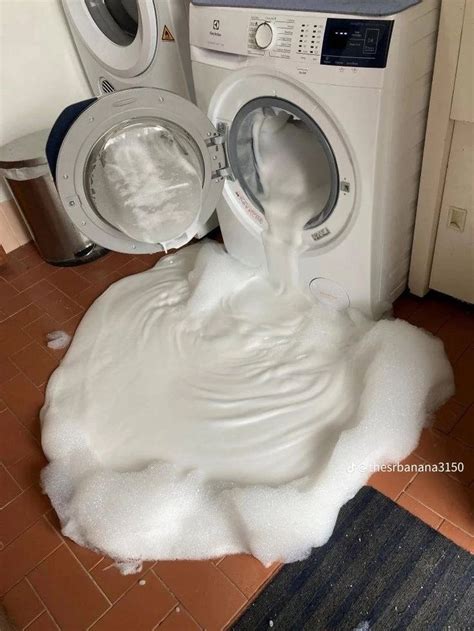 Pin By Calk On Chuckle Chunks Funny Reaction Pictures Really Funny Pictures Funny Pictures