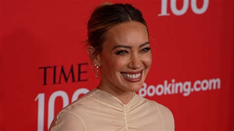 Hilary Duff Makes Sports Illustrated Swimsuit Cover Debut At 38