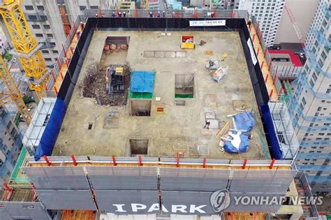 광주 화정아이파크 붕괴 1년 반만에 철거 돌입 한국경제