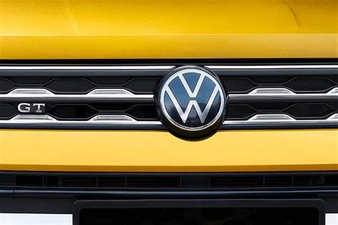 Volkswagen Taigun Colours Check 13 Colors In India 2025