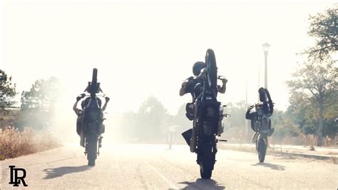 Harley Wheelies Dyna Stunts No Crash Bars Local Riding Co Youtube