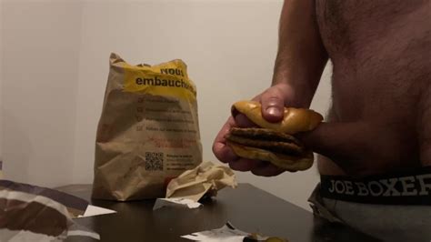 奇怪的女朋友 我的女朋友要我操她的食物 Pornhub Gay