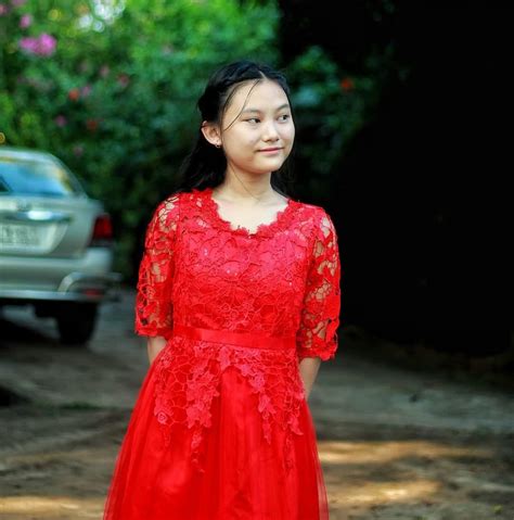 Urmi Gallery