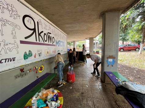 Заличиха вандалските прояви върху Якото място във Враца снимки