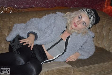 Gimme Your Answers A Video Interview W Maty Noyes Alicia Atout