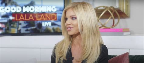 Voluptuous Donna D Errico Bursts Out Of Star Wars Bikini