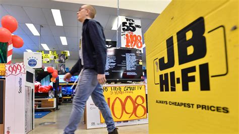 Jb Hi Fi Chains Succeeding While Competitors Fail News Com Au Australias Leading News