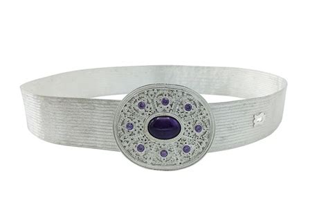 Мөнгөн бүс эм ягаан болор ЗАХИАЛГААР УРЛАНА