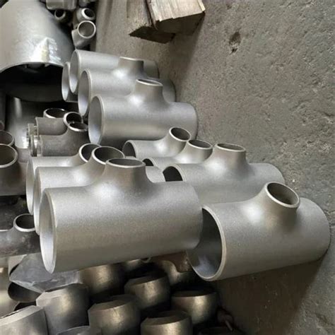 Ss Reducing Tee Npt For Chemical Handling Pipe 1 5 Inches At Rs 260 Piece In Mumbai