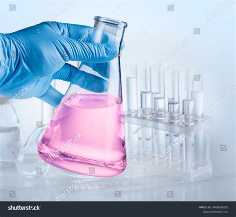 Best Erlenmeyer Flask Pharmaceutical Royalty Free Images Stock Photos Pictures Shutterstock