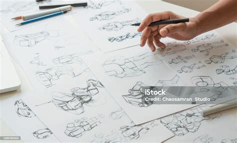 애니메이터 디자이너 개발 그래픽 포즈 캐릭터 공상 과학 로봇 만화 일러스트 애니메이션 비디오 게임 영화 제작 애니메이션 디자인 스튜디오를 만드는 그리기 스케치 개발을 설계