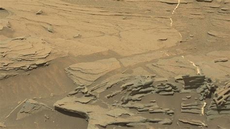 Floating Spoon Spotted On Mars Iflscience