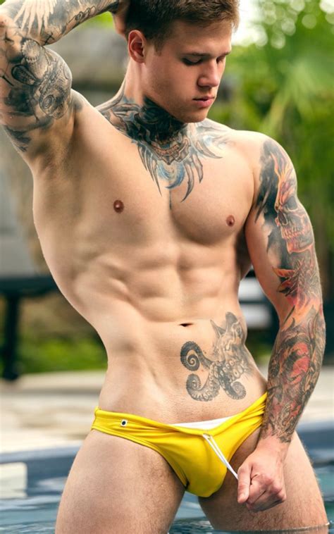 Stunning Yellow Speedo Houtex2019