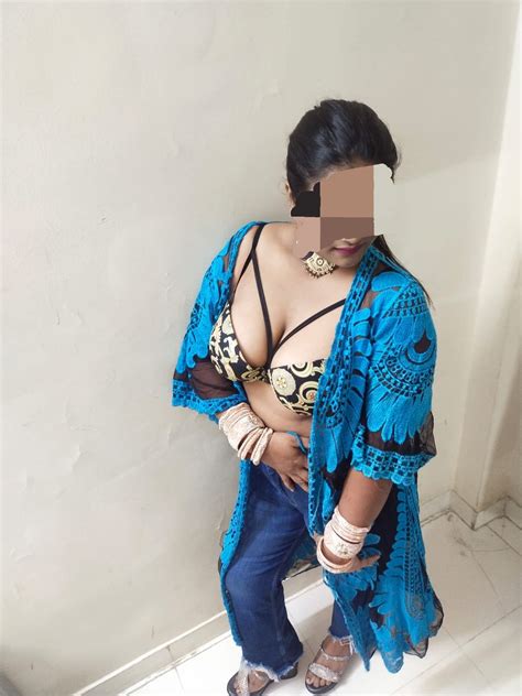 Monsoon Sex Cloud69 Indian Escort In Mumbai