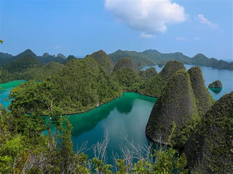 Imágenes De Isla Wayag Descarga Imágenes Gratuitas En Unsplash